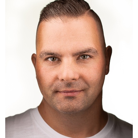 Craig Hutchinson is fundraising for Leukaemia Care