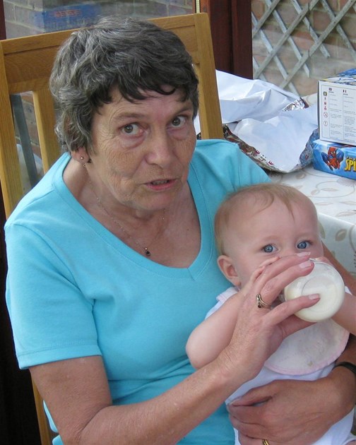 Julie Grace is fundraising for Iain Rennie Hospice At Home