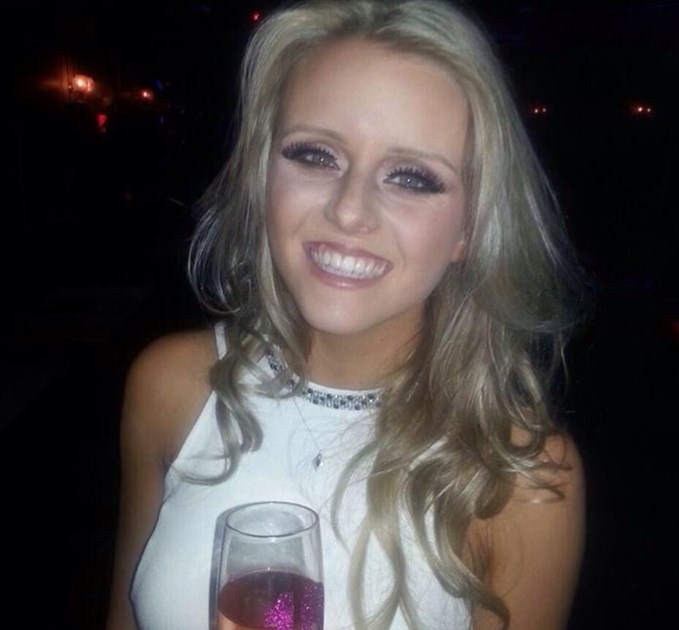 Lauren Johnson is fundraising for Cancer Research UK