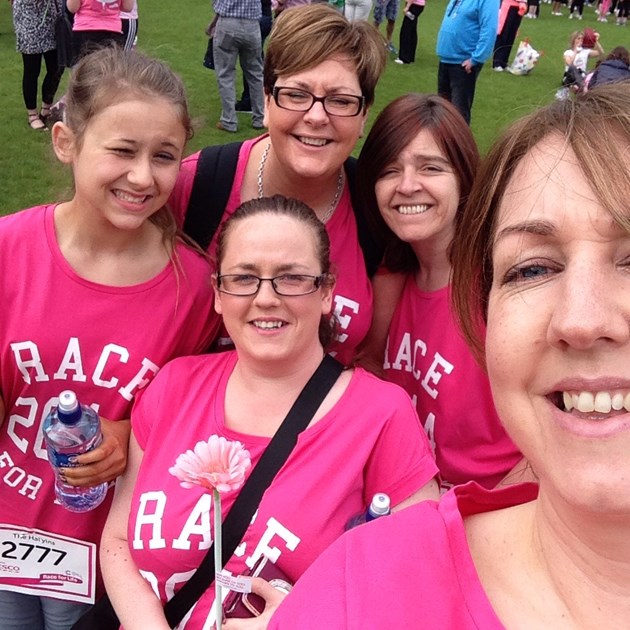 Gayle Andrews is fundraising for Cancer Research UK