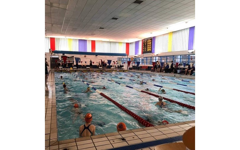 Cranleigh Swimming Club is fundraising for British Heart Foundation