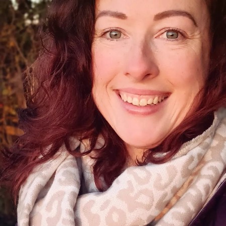 Kelly Huxley-Roberts is fundraising for Alzheimer's Society