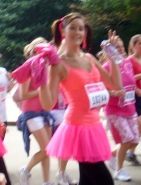 Amanda Higgs is fundraising for Cancer Research UK