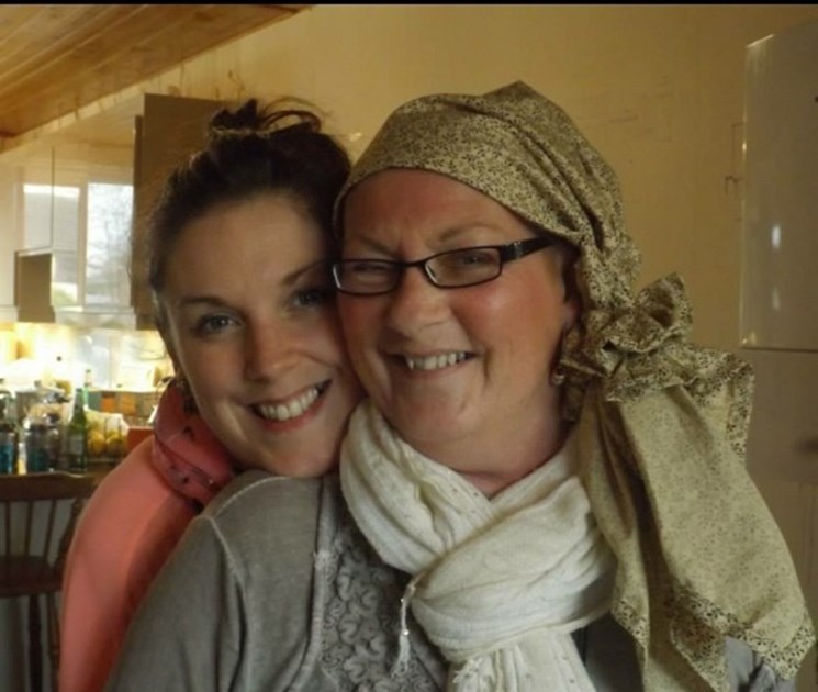 Denise Armstrong is fundraising for Cancer Research UK