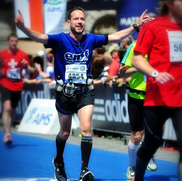 Scott Robb is fundraising for Macmillan Cancer Support