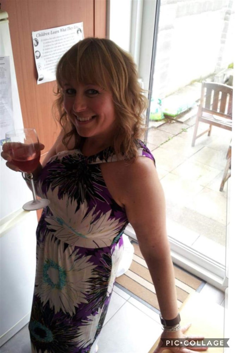 Angela Jayne Williams is fundraising for Breast Cancer Now