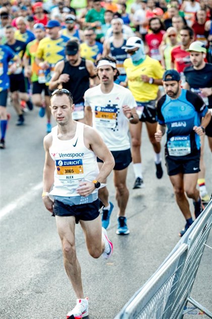 Alex Bonnet is fundraising for Julia's House