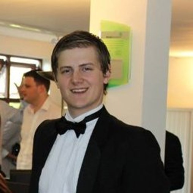 Benjamin Grover is fundraising for Alzheimer's Society