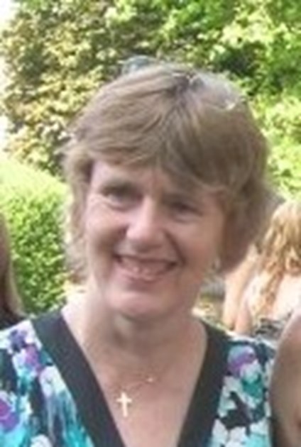 Helen Simpson is fundraising for Macmillan Cancer Support