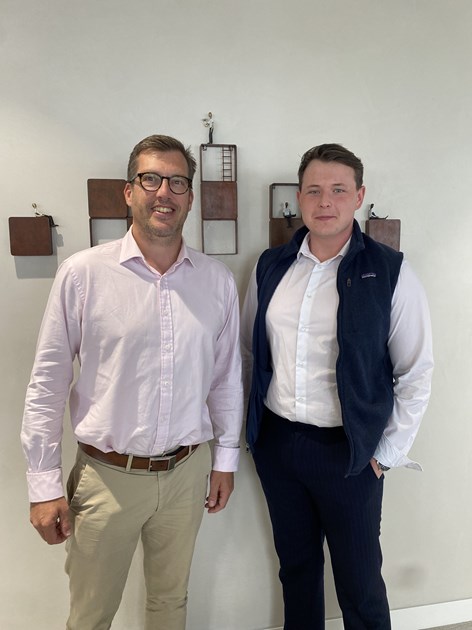 Rex Conyers-Silverthorn is fundraising for Elhap