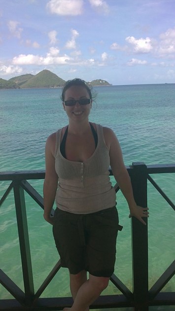 Becky Hicks is fundraising for The Rowans Hospice