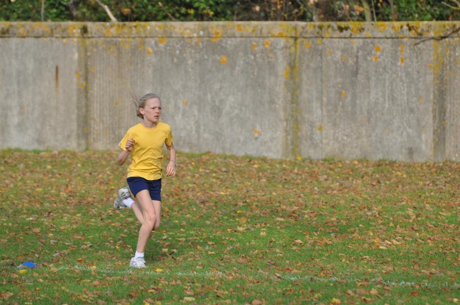 Stephanie Rakowski is fundraising for Cancer Research UK