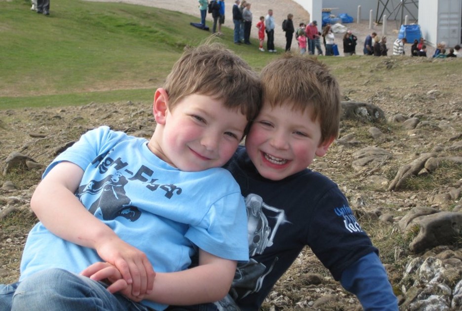 Isaac and Felix Moon is fundraising for The Great Football Giveaway