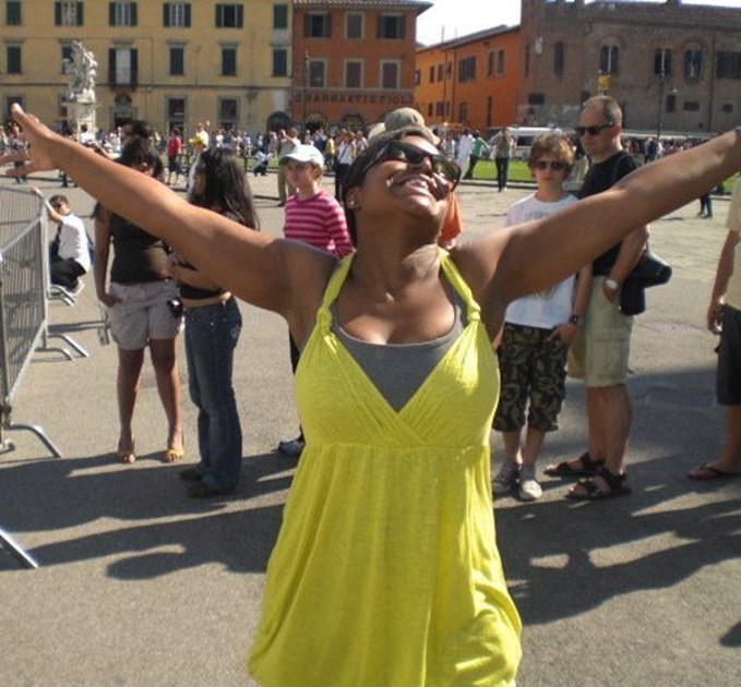 Naomi Ray is fundraising for Cancer Research UK