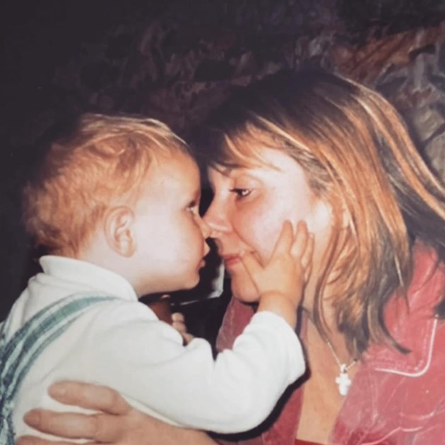 Felix Lloyd-Davies is fundraising for Breast Cancer UK