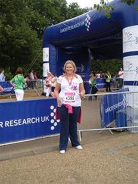 Lisa Iles is fundraising for Cancer Research UK