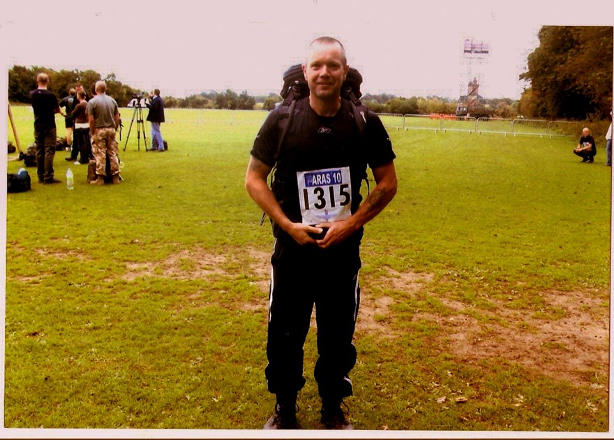 gary homer is fundraising for Help for Heroes