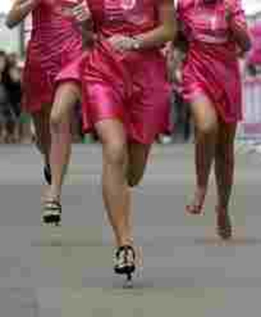 Ruth Redfern is fundraising for Cancer Research UK