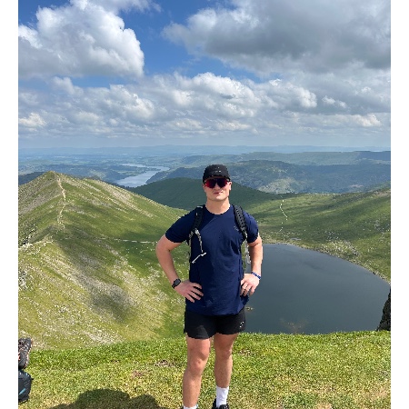 Harry Bee is fundraising for St Michael's Hospice (Hereford)