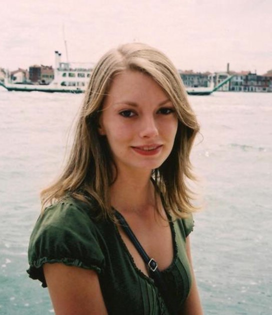 Claire Varney is fundraising for Voluntary Service Overseas