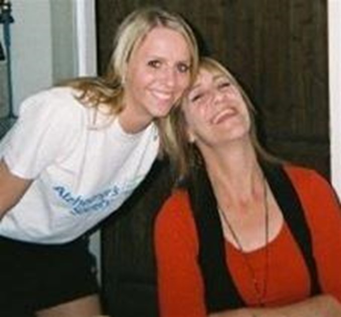 joni clark is fundraising for Alzheimer's Society