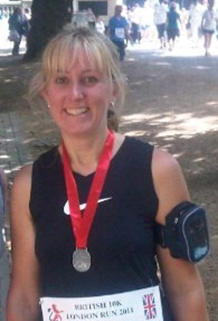 Kate Reynolds Is Fundraising For Alzheimers Society