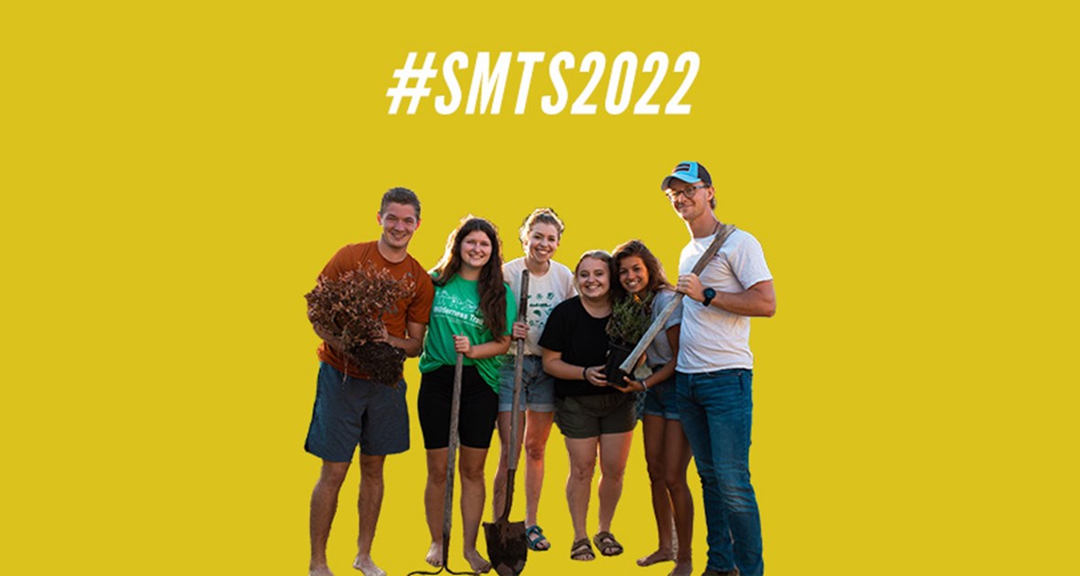 Caroline Schaper is fundraising for Jesuit Volunteers