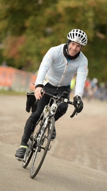 Laurence Sugarman is fundraising for Reach Learning Disability