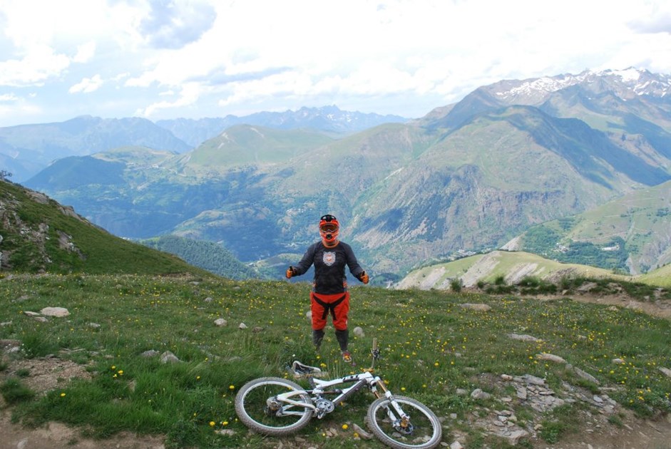 Simon Croucher is fundraising for NSPCC