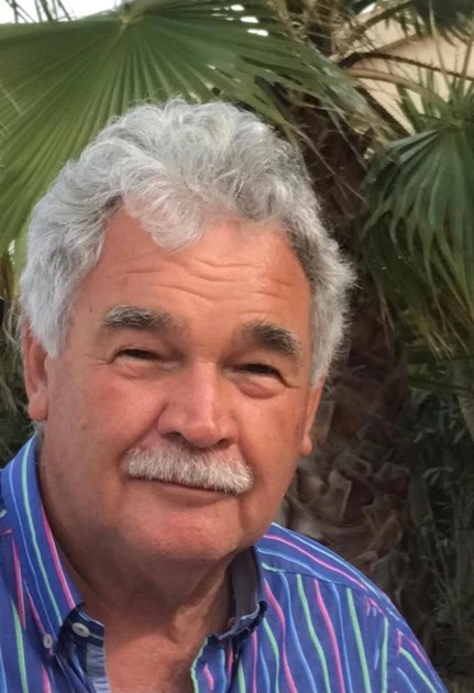 Rachel Howie is fundraising for Ardgowan Hospice