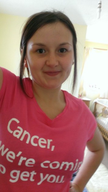 Stacey Gunter is fundraising for Cancer Research UK