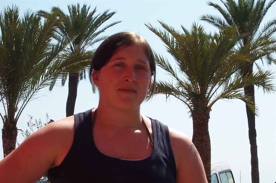 Helen McClennon-Warnock is fundraising for St Elizabeth Hospice