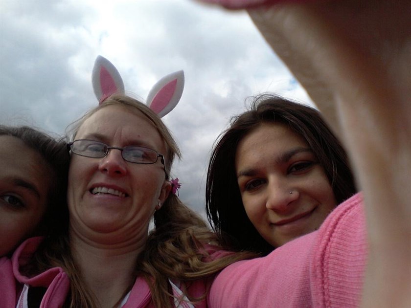 Alyson Gill-Jones is fundraising for Cancer Research UK