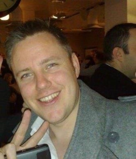 steven burt is fundraising for Cancer Research UK