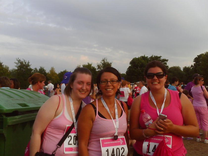 Laura Philpott is fundraising for Cancer Research UK