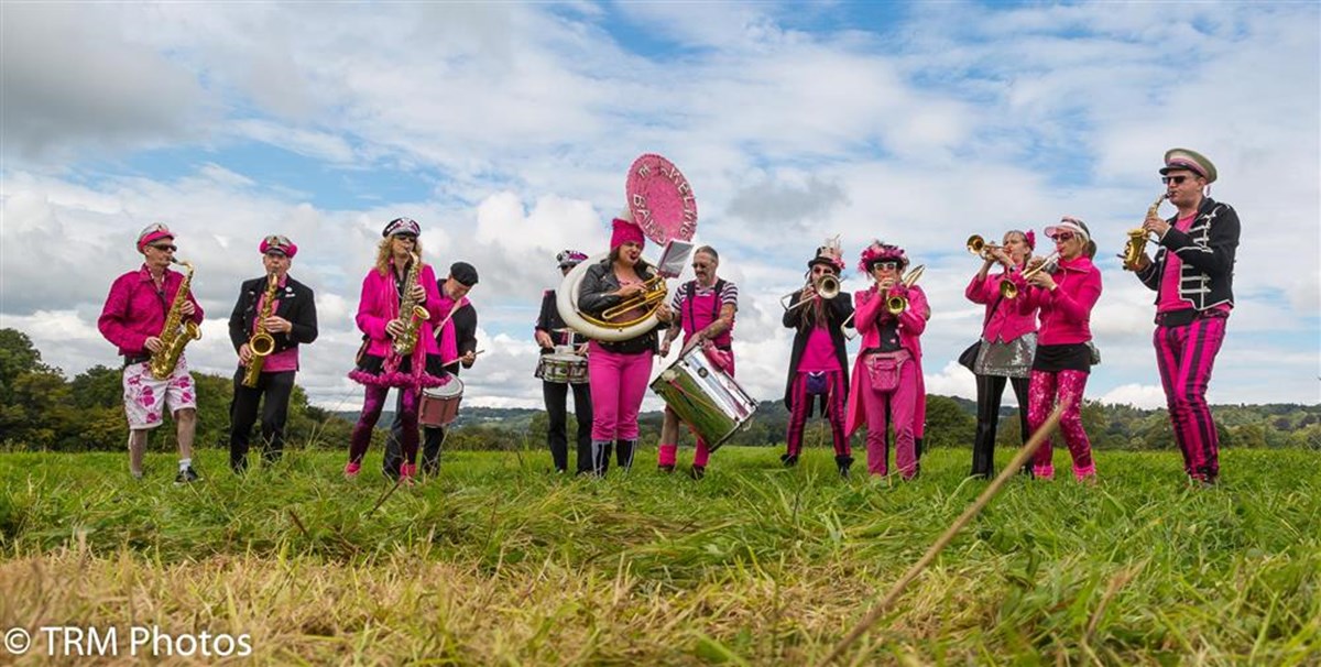 The Ambling Band . is fundraising for St Peter's Hospice