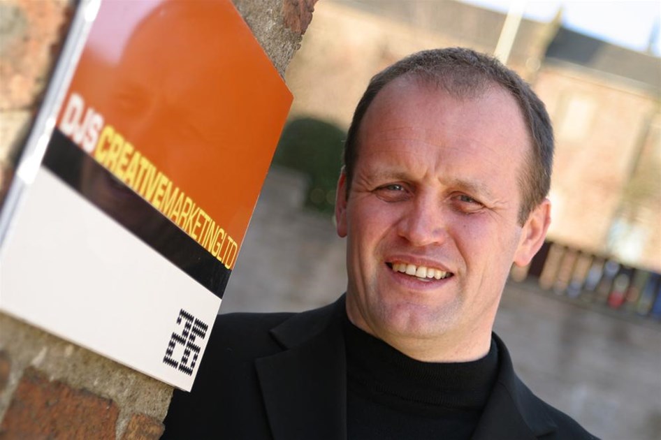 DEREK SOUTER is fundraising for Action for Children