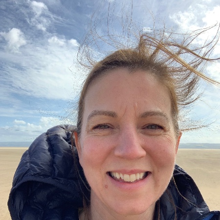 Amanda Colwell is fundraising for Marie Curie