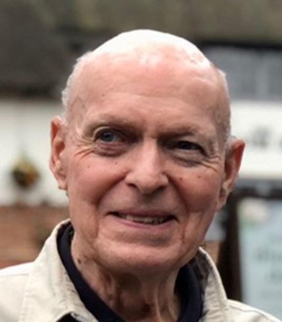 Simon Wright is fundraising for Rowcroft Hospice
