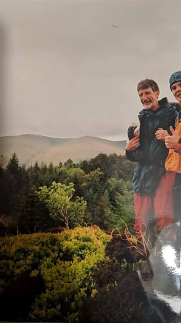 Neil Howett is fundraising for Save the Children