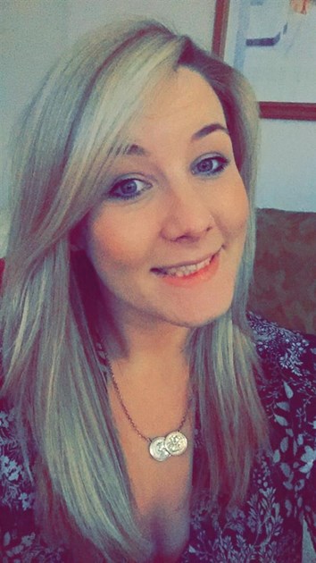 Sarah Riddell is fundraising for Macmillan Cancer Support