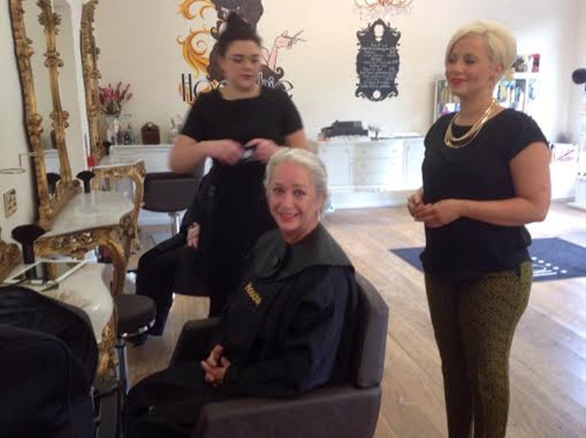 erika goodman is fundraising for Macmillan Cancer Support