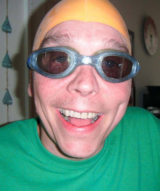 Simon Woodley is fundraising for Macmillan Cancer Support