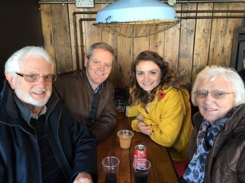 Simon Dunn is fundraising for Macmillan Cancer Support