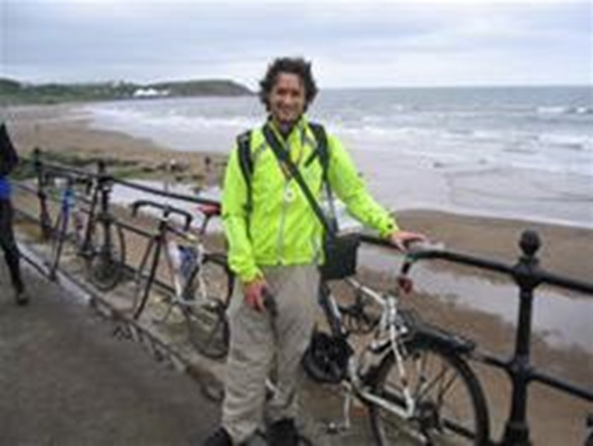 Stuart Bond is fundraising for Leeds Cancer Centre Charity