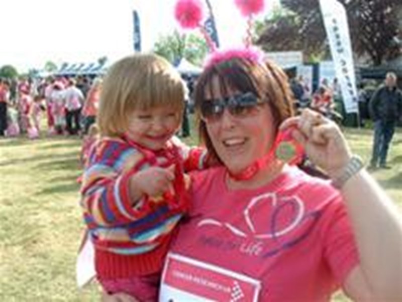 Zoe Burton is fundraising for Cancer Research UK