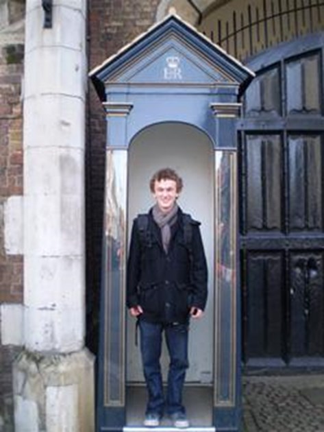 Sean Phillips is fundraising for Cancer Research UK
