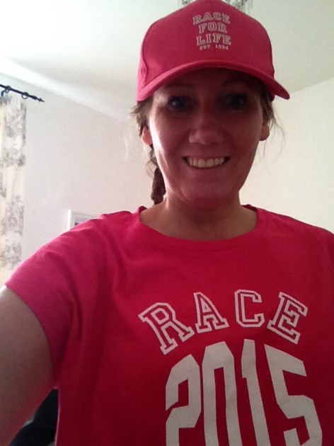 Lisa Meakin is fundraising for Cancer Research UK