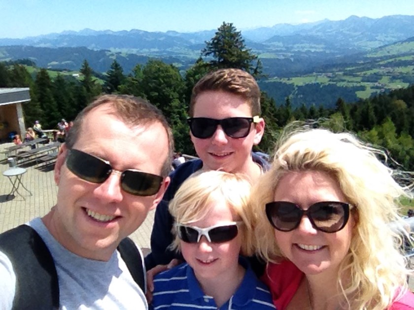 Michelle Lightfoot is fundraising for British Heart Foundation