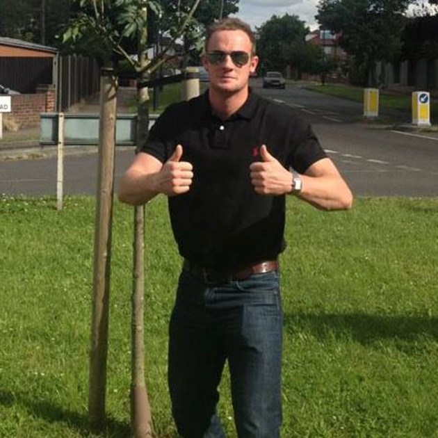 David Roffe is fundraising for READ International